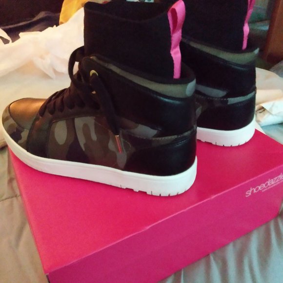 Shoe Dazzle | Shoes | Commando Hitop Shoes | Poshmark